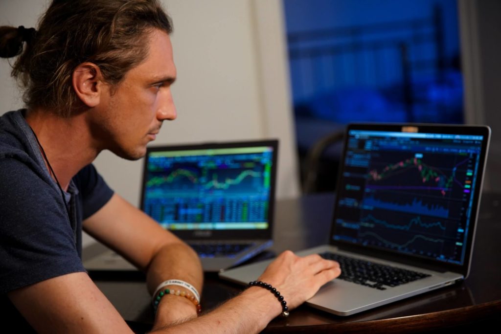 Data Engineer vs. Data Architect: Which One Is Better? - Bay Atlantic ...