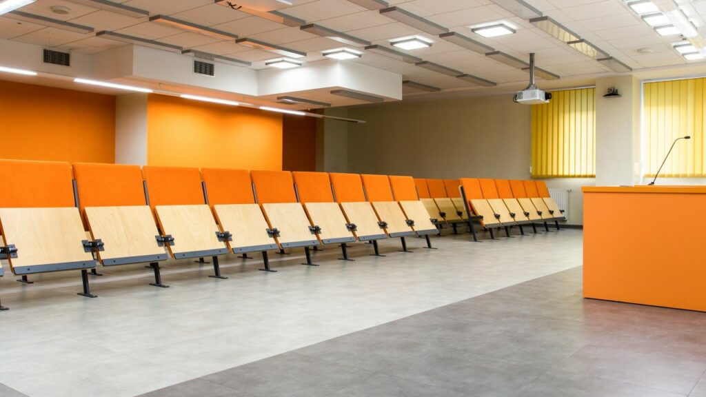 Non-Profit vs. For-Profit Colleges: Main Differences - Bay Atlantic ...