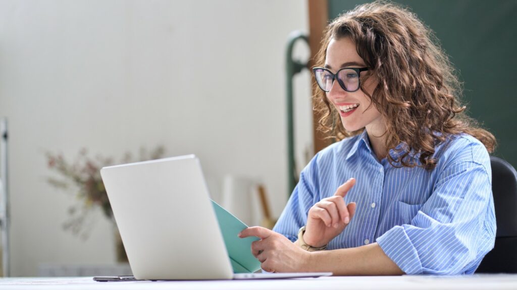 What Is Hybrid Learning? All You Need To Know - Bay Atlantic University ...