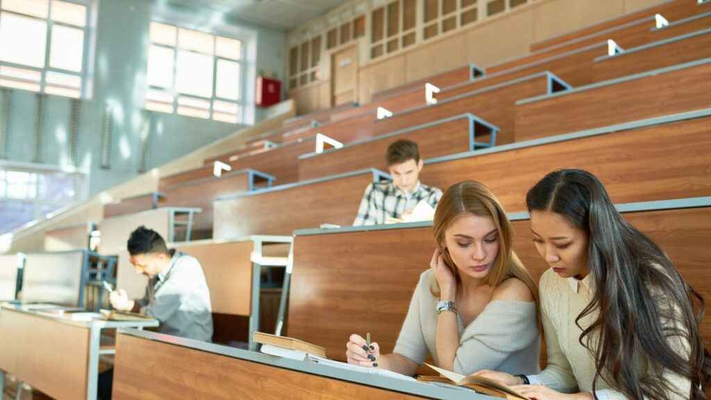 13 Benefits of Going to College - Bay Atlantic University - Washington ...