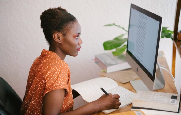 4 Types of Learning Styles: How Do Students Learn Best? - BAU