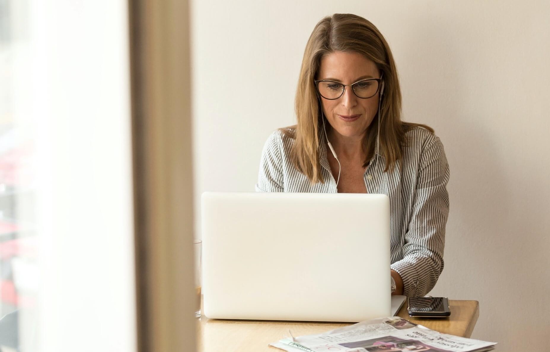 Is an Accounting Degree Worth It? Pros & Cons of Accounting